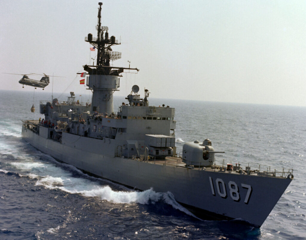 Frequent Wind – USS Kirk FF-1087